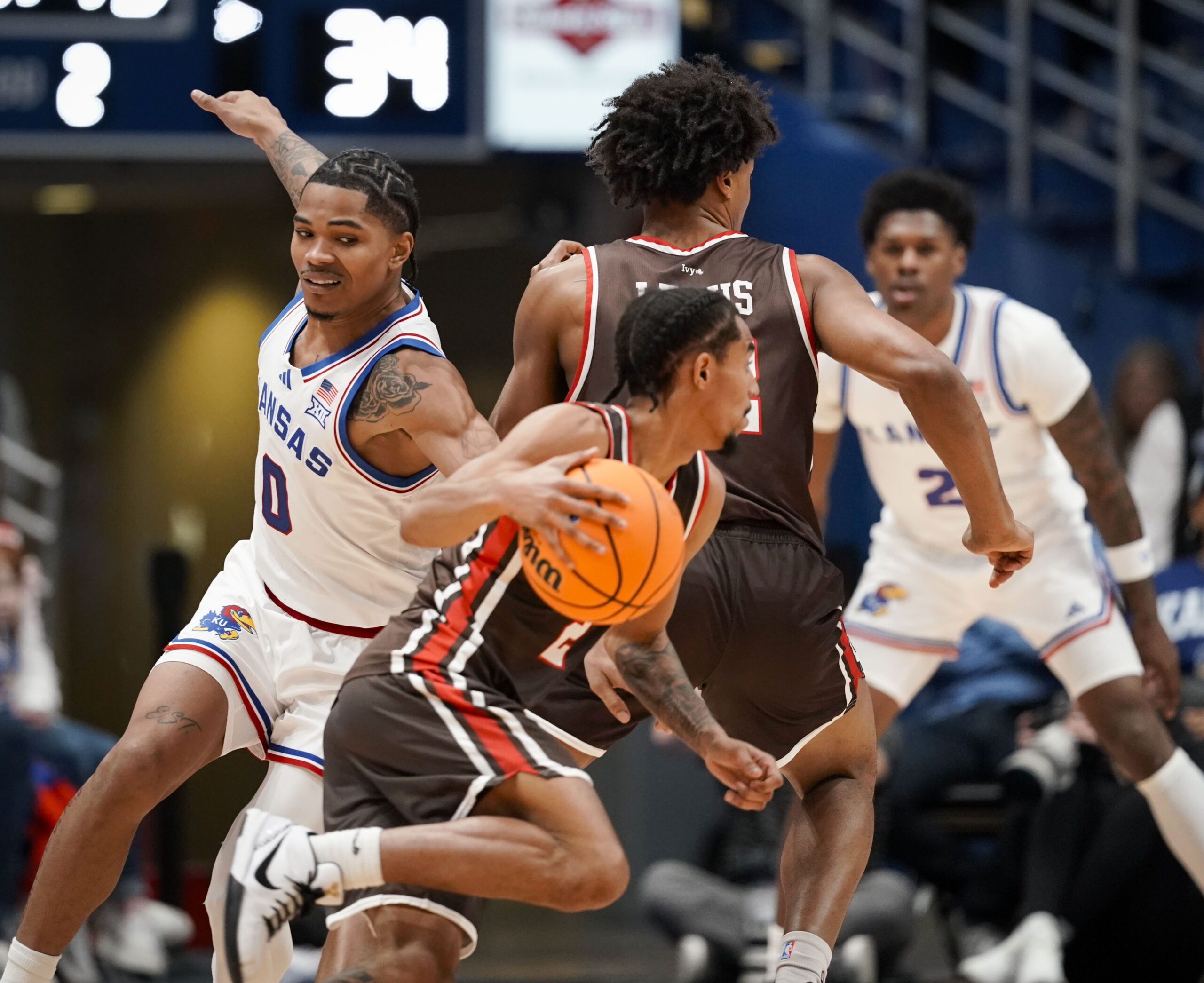 Moore sees increased action in final nonconference game | News, Sports ...